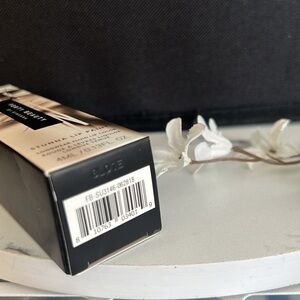 Fenty Beauty | Makeup | Fenty Beauty By Rihanna Stunna Lip Paint ...